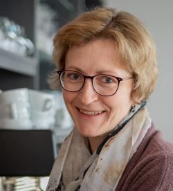 Café Hausen - Nicole Staltmeier - Mit dem eigenen Brot fing alles